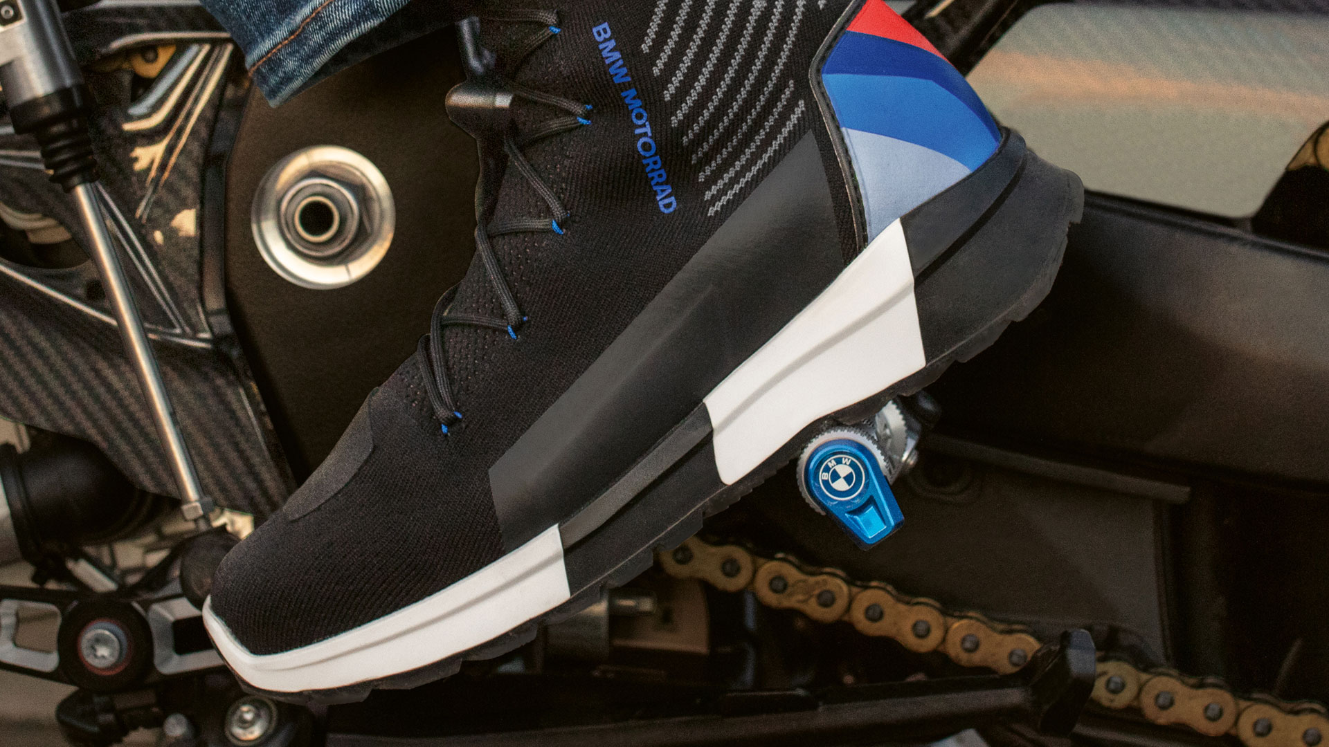 M 1000 R | BMW Motorrad